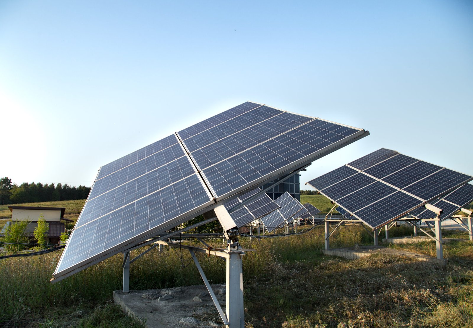Best 6 Solar Energy Equipment: A Complete Guidance